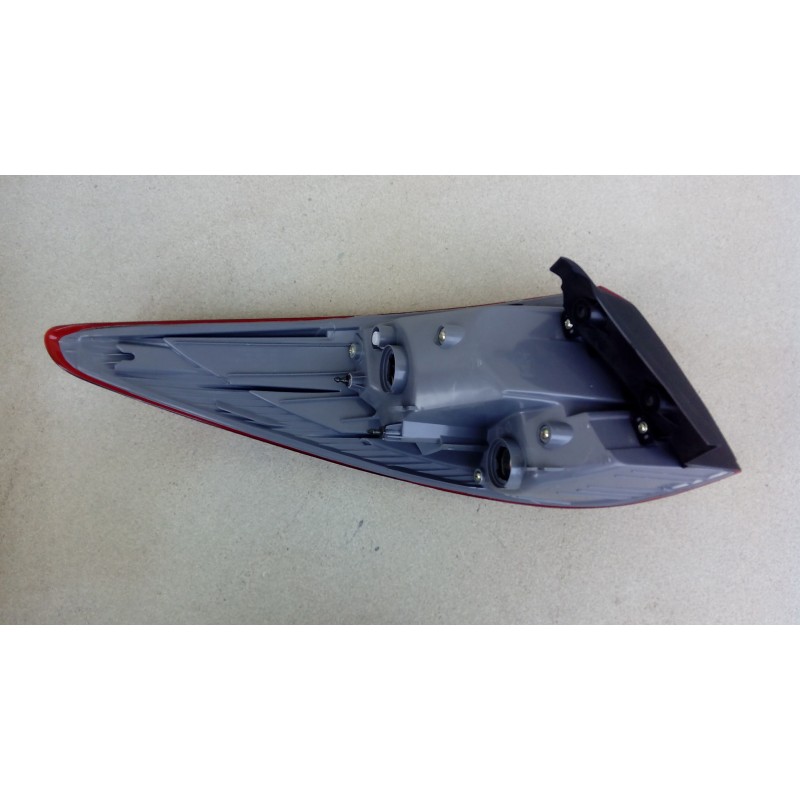 Fanale Posteriore DX Esterno - Silcarsrl.com
